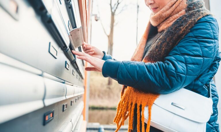 A Complete Guide to USPS University Mail Requirements